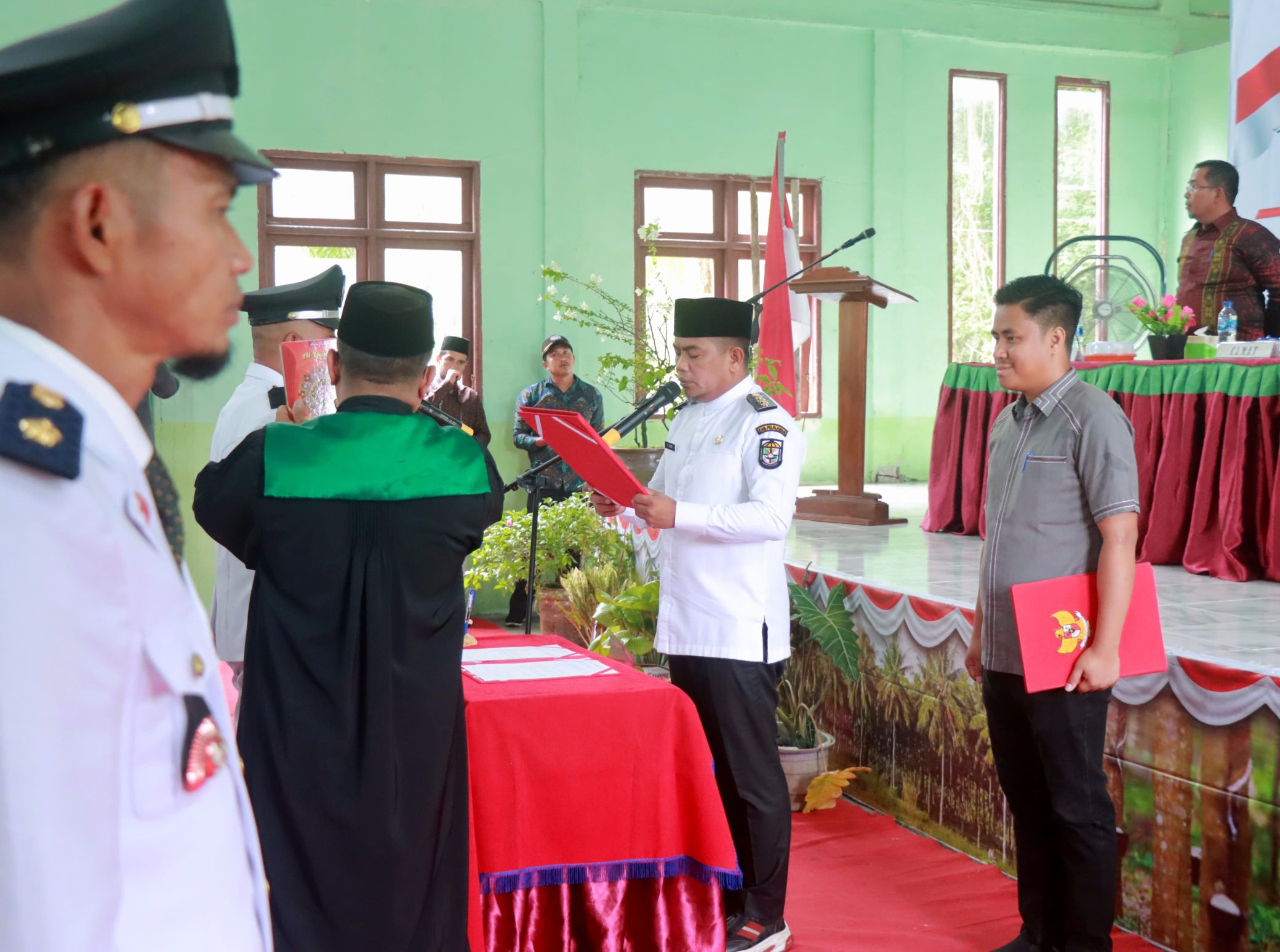 Bupati Zukri Lantik Pj. Kades Sokoi dan Pengukuhan Masa Jabatan Kades ...